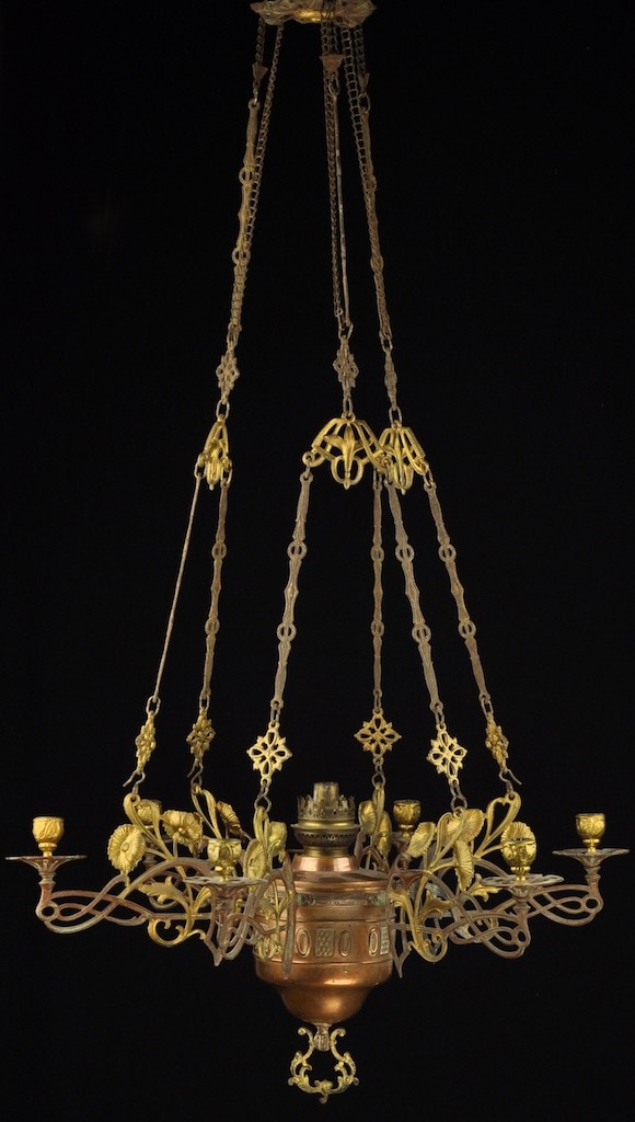 Art Nouveau had a ceiling light - Idla Antiik