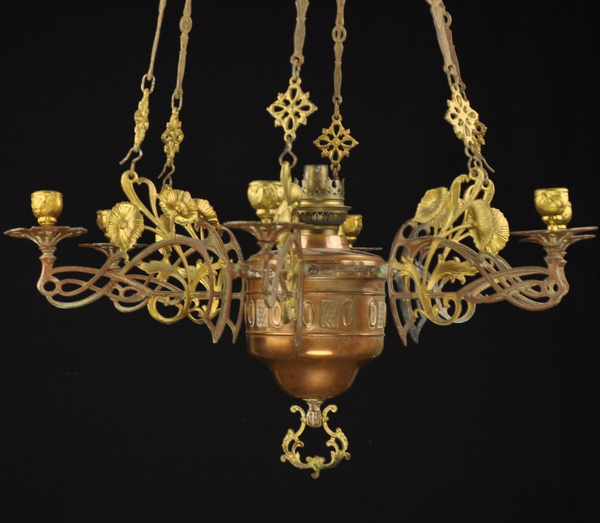 Art Nouveau had a ceiling light - Idla Antiik