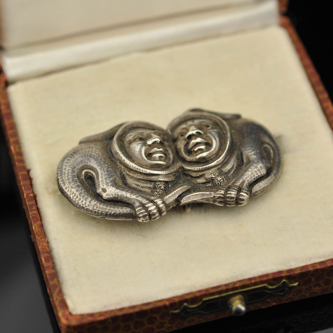 Antique Norwegian brooch 830 silver by Henrik Bertram Moller - Idla Antiik