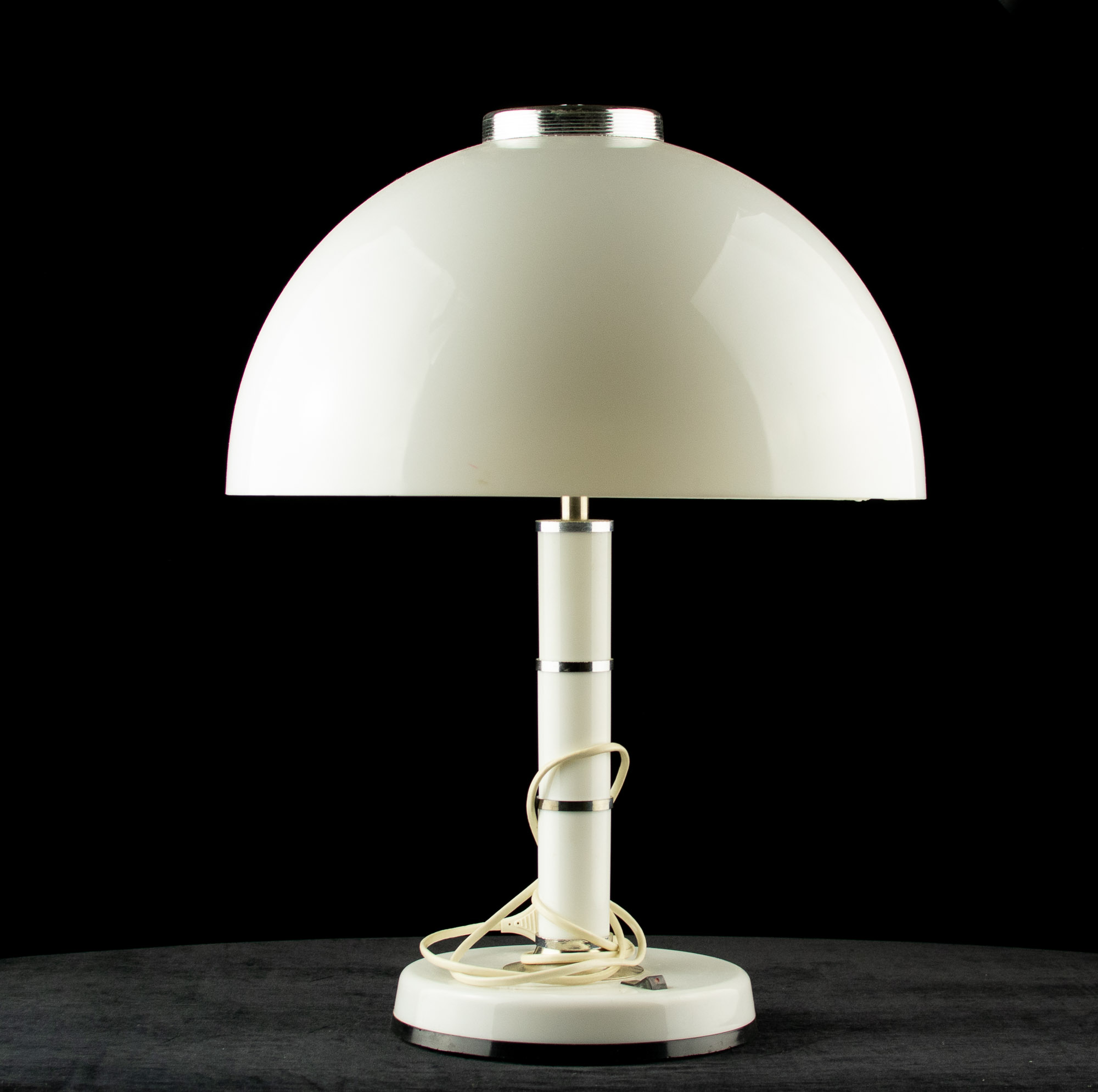 Vintage retro Estonian ESTOPLAST table lamps - Idla Antiik